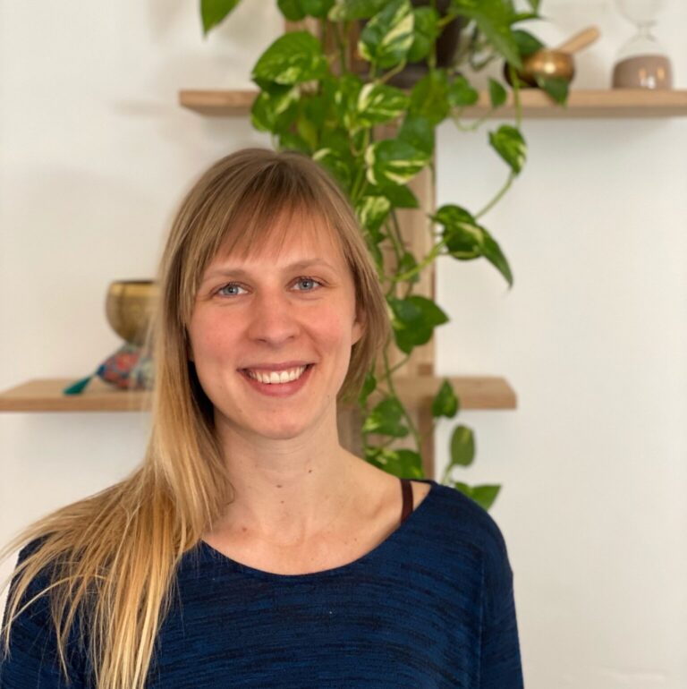 BEYOGI – Yoga på Vesterbro | Balsam for krop og sjæl